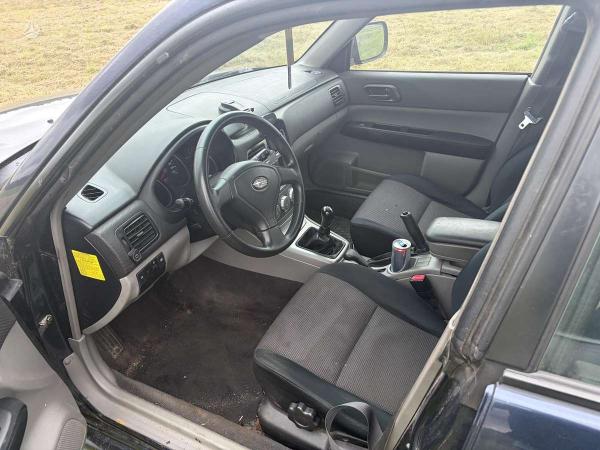Zils Subaru Forester 2006 Klaipėda, ar dzinēja tilpumu 1.99 L un nobraukumu 293 tūkst. km par 3600 €, foto 7 vietnē AUTOMOTO.COM.LV