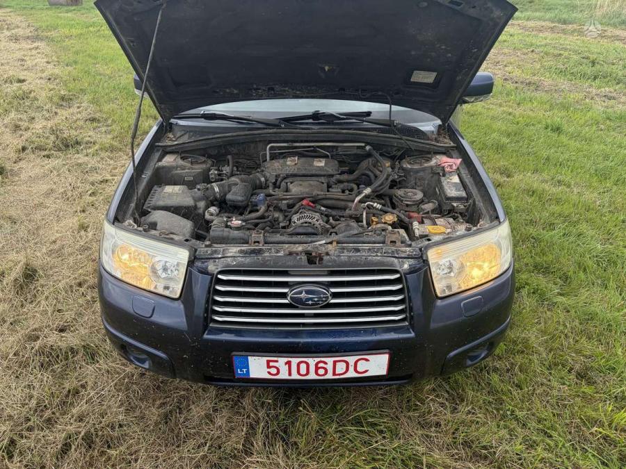 Blue Subaru Forester 2006 in Klaipeda, with an engine capacity of 1.99 L and mileage of 293 thousand km for 3600 €, photo 9 on AUTOMOTO.COM.LV