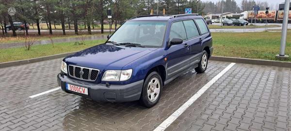 Zils Subaru Forester 2002 Viļņa, ar dzinēja tilpumu 2.00 L un nobraukumu 245 tūkst. km par 3500 €, foto 1 vietnē AUTOMOTO.COM.LV