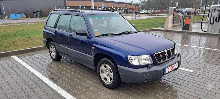 Zils Subaru Forester 2002 Viļņa, ar dzinēja tilpumu 2.00 L un nobraukumu 245 tūkst. km par 3500 €, foto 6 vietnē AUTOMOTO.COM.LV