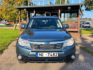 Blue Subaru Forester 2008 in Riga, with an engine capacity of 2.00 L and mileage of 315 thousand km for 2790 €, photo 4 on AUTOMOTO.COM.LV