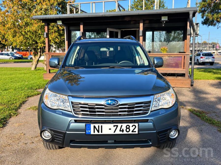 Blue Subaru Forester 2008 in Riga, with an engine capacity of 2.00 L and mileage of 315 thousand km for 2790 €, photo 4 on AUTOMOTO.COM.LV
