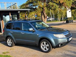 Blue Subaru Forester 2008 in Riga, with an engine capacity of 2.00 L and mileage of 315 thousand km for 2790 €, photo 5 on AUTOMOTO.COM.LV