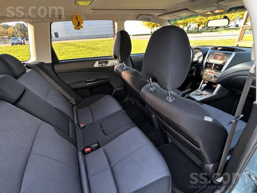 Blue Subaru Forester 2008 in Riga, with an engine capacity of 2.00 L and mileage of 315 thousand km for 2790 €, photo 9 on AUTOMOTO.COM.LV
