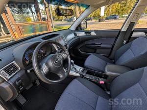 Blue Subaru Forester 2008 in Riga, with an engine capacity of 2.00 L and mileage of 315 thousand km for 2790 €, photo 12 on AUTOMOTO.COM.LV