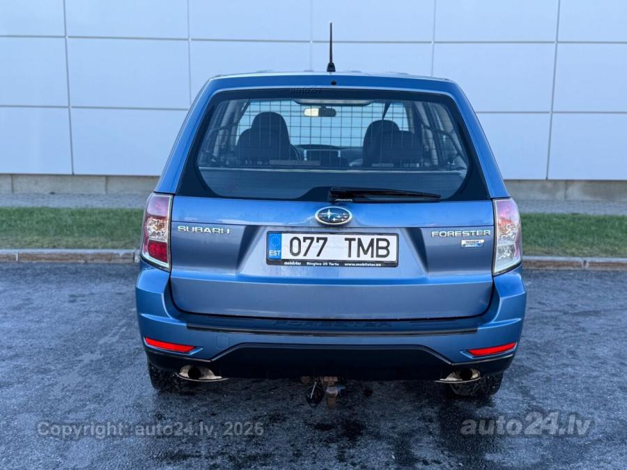 Zils Subaru Forester 2009 Tartu, ar dzinēja tilpumu 2.00 L un nobraukumu 320 tūkst. km par 2200 €, foto 5 vietnē AUTOMOTO.COM.LV
