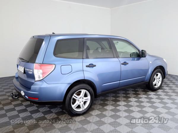 Zils Subaru Forester 2010 Tallina, ar dzinēja tilpumu 2.00 L un nobraukumu 253 tūkst. km par 2599 €, foto 3 vietnē AUTOMOTO.COM.LV