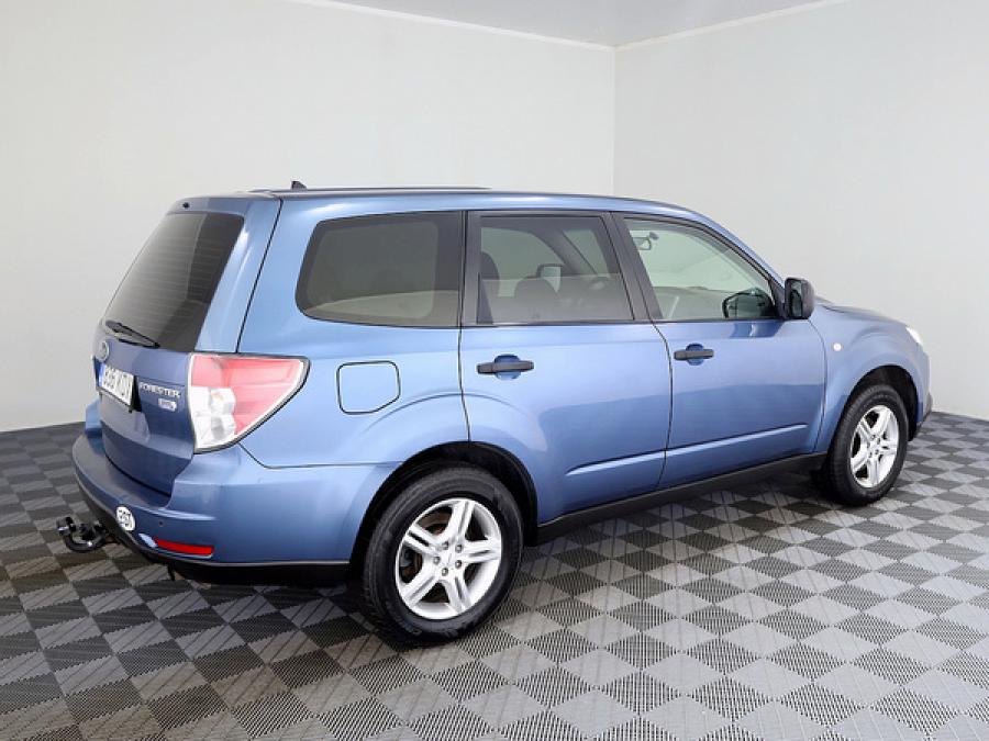 Zils Subaru Forester 2010 Tallina, ar dzinēja tilpumu 2.00 L un nobraukumu 253 tūkst. km par 2399 €, foto 4 vietnē AUTOMOTO.COM.LV