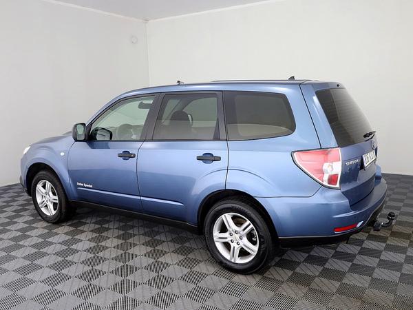 Zils Subaru Forester 2010 Tallina, ar dzinēja tilpumu 2.00 L un nobraukumu 253 tūkst. km par 2399 €, foto 4 vietnē AUTOMOTO.COM.LV