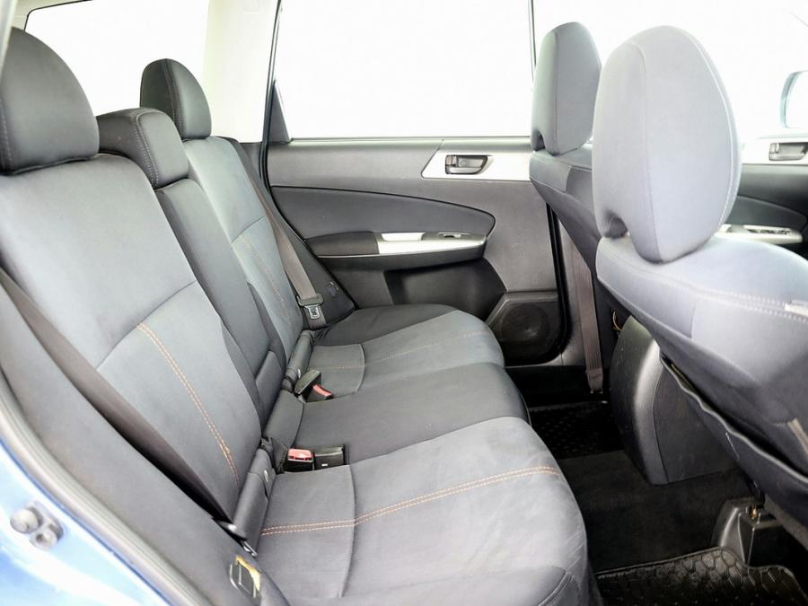 Zils Subaru Forester 2010 Tallina, ar dzinēja tilpumu 2.00 L un nobraukumu 253 tūkst. km par 2399 €, foto 15 vietnē AUTOMOTO.COM.LV
