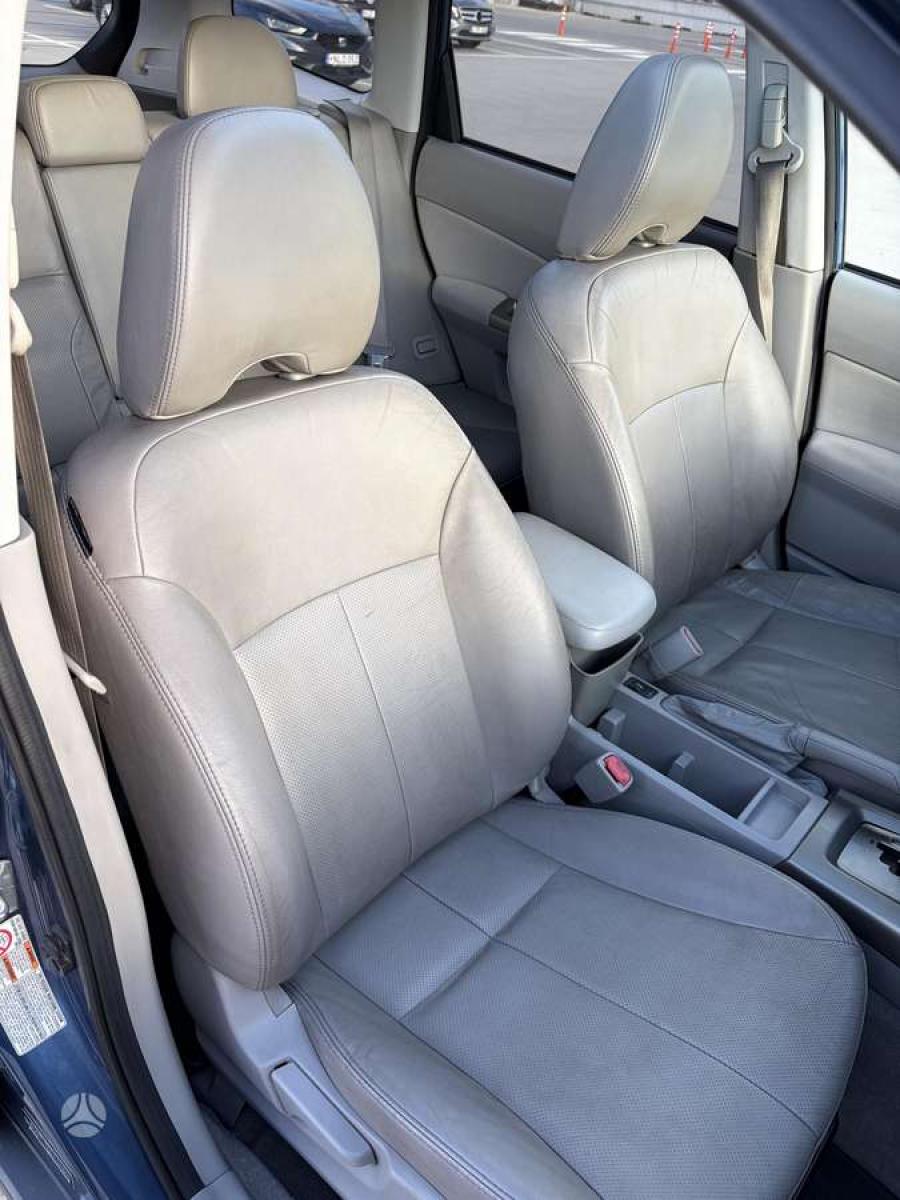 Zils Subaru Forester 2010 Viļņa, ar dzinēja tilpumu 2.46 L un nobraukumu 333 tūkst. km par 4600 €, foto 8 vietnē AUTOMOTO.COM.LV