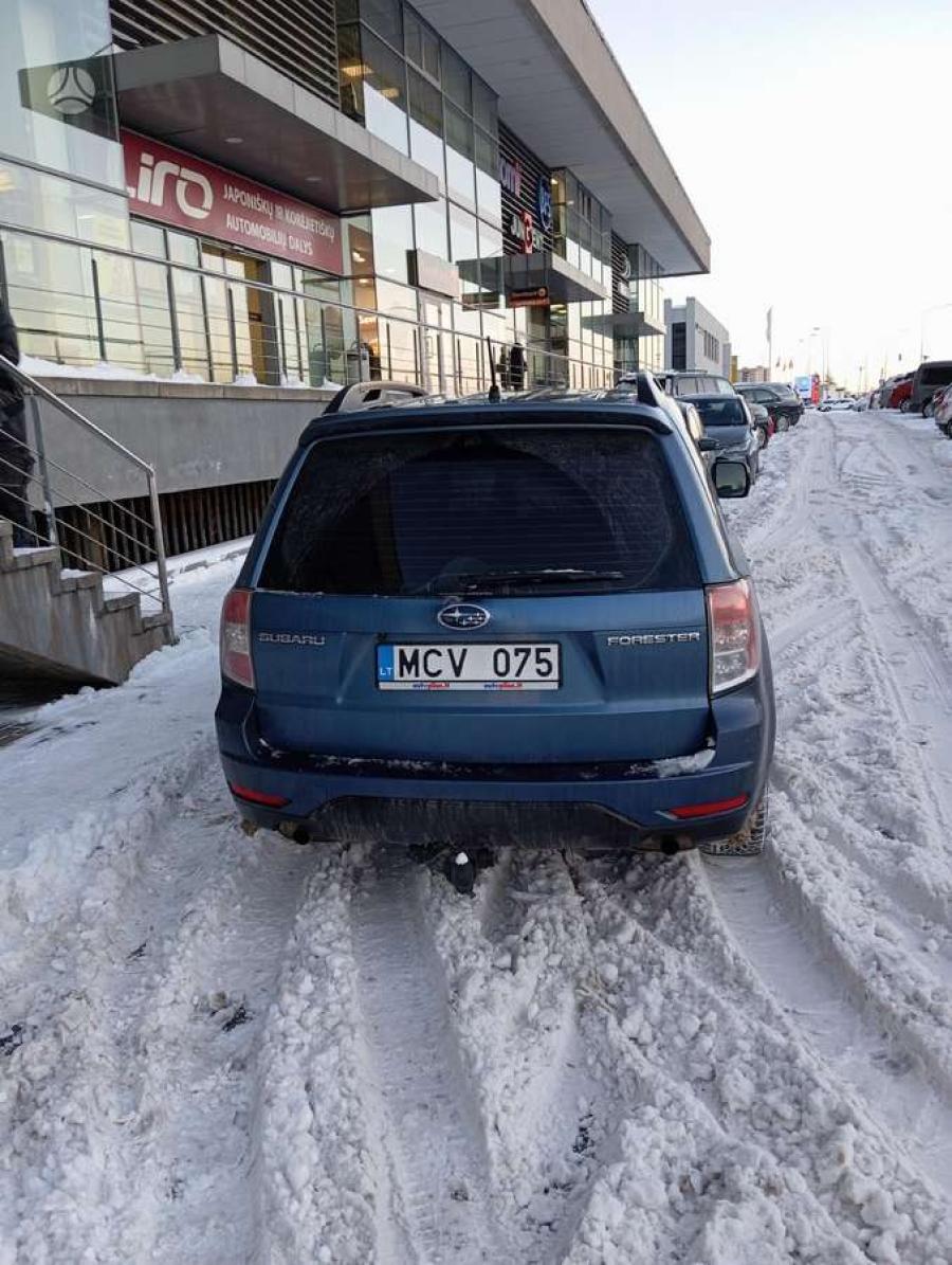 Zils Subaru Forester 2011 Viļņa, ar dzinēja tilpumu 2.00 L un nobraukumu 3146 tūkst. km par 5250 €, foto 3 vietnē AUTOMOTO.COM.LV