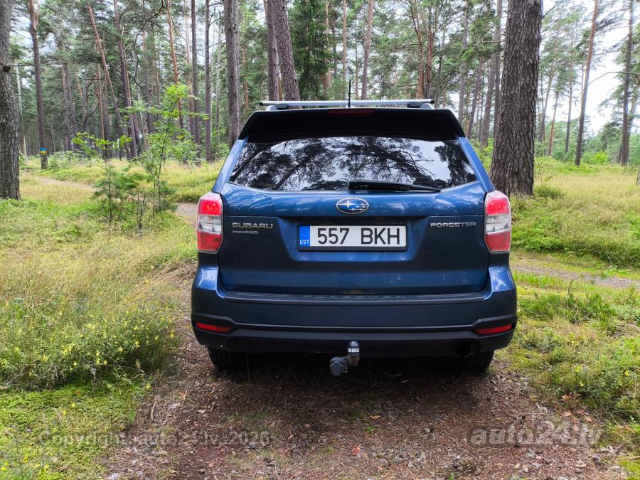 Blue Subaru Forester 2013 in Tallinn, with an engine capacity of 2.00 L and mileage of 257 thousand km for 7400 €, photo 4 on AUTOMOTO.COM.LV