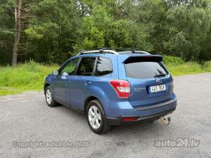 Zils Subaru Forester 2014 Tallina, ar dzinēja tilpumu 2.00 L un nobraukumu 183 tūkst. km par 10000 €, foto 6 vietnē AUTOMOTO.COM.LV