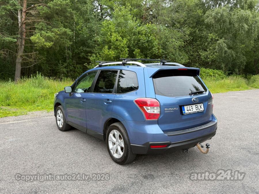 Zils Subaru Forester 2014 Tallina, ar dzinēja tilpumu 2.00 L un nobraukumu 183 tūkst. km par 10000 €, foto 6 vietnē AUTOMOTO.COM.LV