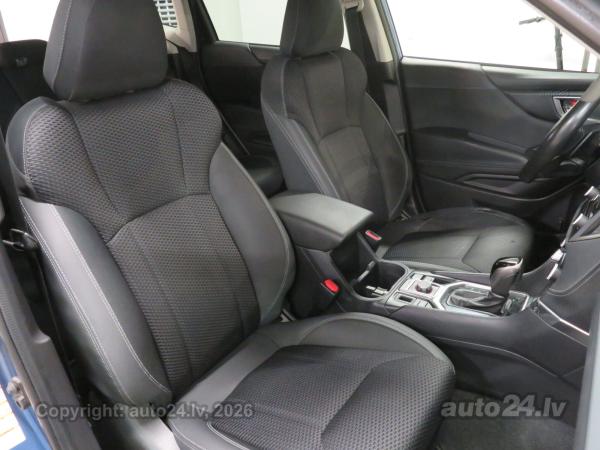 Zils Subaru Forester 2019 Tallina, ar dzinēja tilpumu 2.00 L un nobraukumu 134 tūkst. km par 14900 €, foto 5 vietnē AUTOMOTO.COM.LV