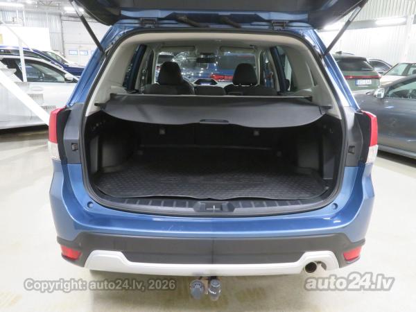 Zils Subaru Forester 2019 Tallina, ar dzinēja tilpumu 2.00 L un nobraukumu 134 tūkst. km par 14900 €, foto 6 vietnē AUTOMOTO.COM.LV