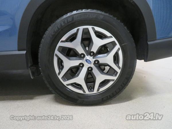Zils Subaru Forester 2019 Tallina, ar dzinēja tilpumu 2.00 L un nobraukumu 134 tūkst. km par 14900 €, foto 7 vietnē AUTOMOTO.COM.LV