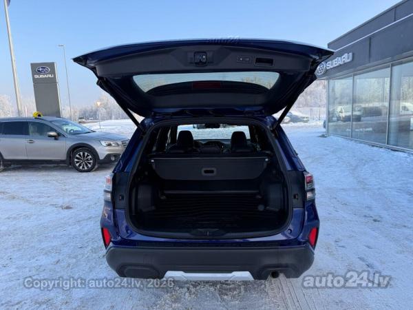 Blue Subaru Forester 2024 in Johvi, with an engine capacity of 2.00 L and mileage of 9 thousand km for 32900 €, photo 6 on AUTOMOTO.COM.LV