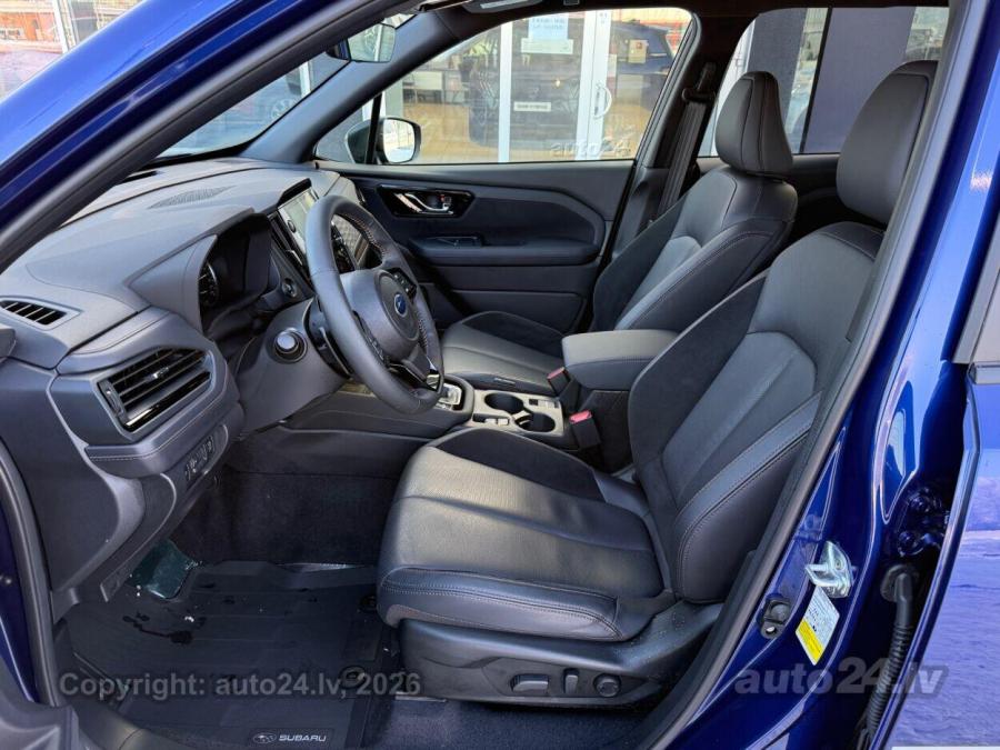 Blue Subaru Forester 2024 in Johvi, with an engine capacity of 2.00 L and mileage of 9 thousand km for 32900 €, photo 7 on AUTOMOTO.COM.LV
