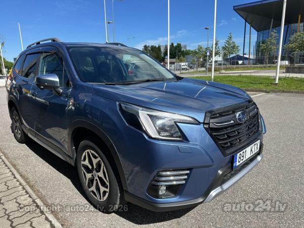 Blue Subaru Forester 2024 in Tallinn, with an engine capacity of 2.00 L and mileage of 42 thousand km for 25500 €, photo 5 on AUTOMOTO.COM.LV