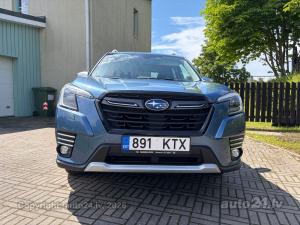 Zils Subaru Forester 2024 Tallina, ar dzinēja tilpumu 2.00 L un nobraukumu 42 tūkst. km par 27900 €, foto 4 vietnē AUTOMOTO.COM.LV