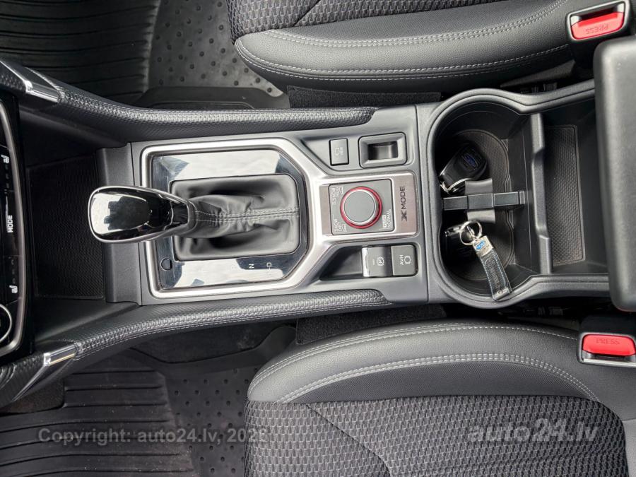 Zils Subaru Forester 2024 Tallina, ar dzinēja tilpumu 2.00 L un nobraukumu 42 tūkst. km par 27900 €, foto 16 vietnē AUTOMOTO.COM.LV
