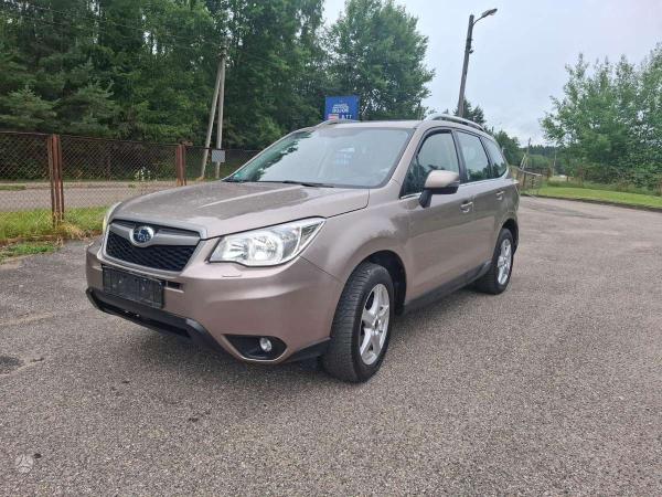 Brown Subaru Forester 2014 in Utena, with an engine capacity of 2.00 L and mileage of 263 thousand km for 6400 €, photo 1 on AUTOMOTO.COM.LV