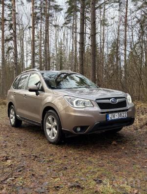Brown Subaru Forester 2015 in Valmiera, with an engine capacity of 2.00 L and mileage of 203 thousand km for 6700 €, photo  on AUTOMOTO.COM.LV