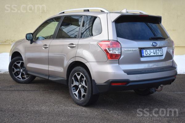 Brown Subaru Forester 2015 in Talsi, with an engine capacity of 2.00 L and mileage of 188 thousand km for 8800 €, photo 2 on AUTOMOTO.COM.LV