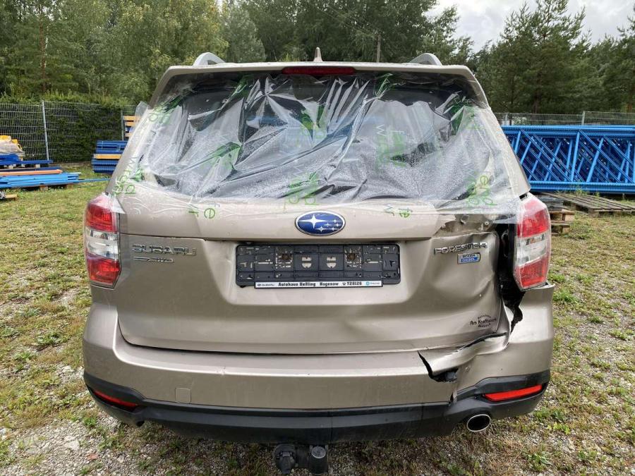 Brown Subaru Forester 2015 in Jonava, with an engine capacity of 2.00 L and mileage of 208 thousand km for 4200 €, photo 6 on AUTOMOTO.COM.LV
