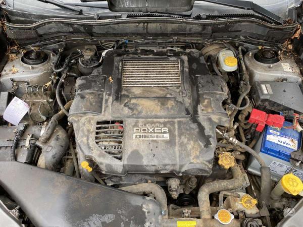 Brown Subaru Forester 2015 in Jonava, with an engine capacity of 2.00 L and mileage of 208 thousand km for 4200 €, photo 9 on AUTOMOTO.COM.LV