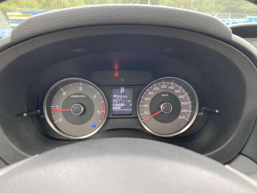 Brown Subaru Forester 2015 in Jonava, with an engine capacity of 2.00 L and mileage of 208 thousand km for 4200 €, photo 15 on AUTOMOTO.COM.LV