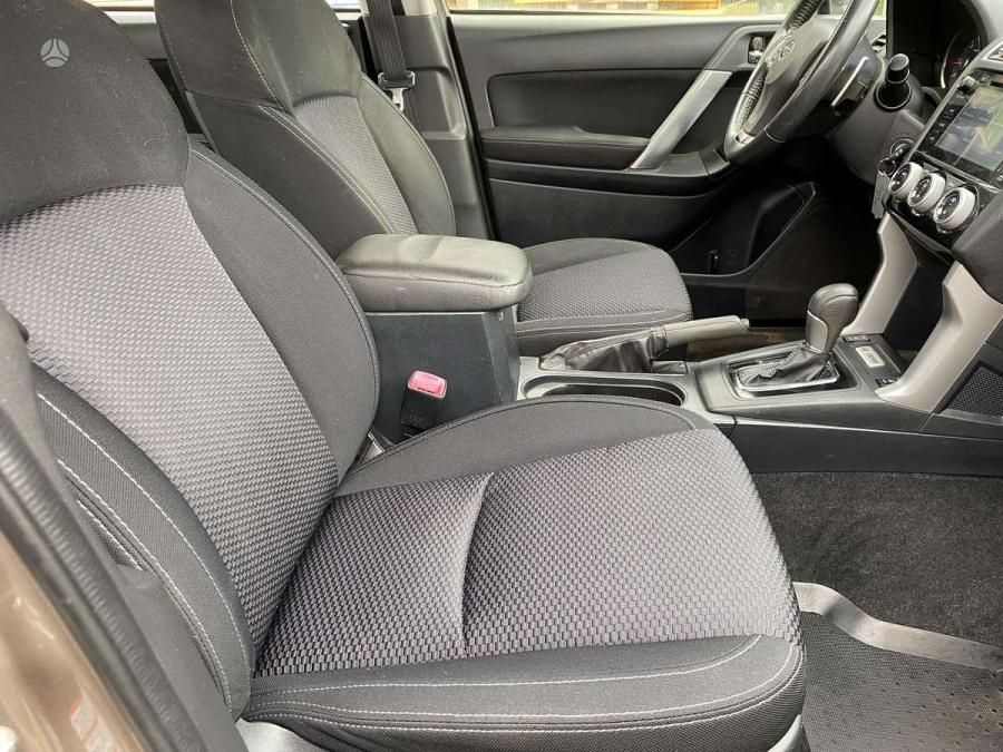 Brown Subaru Forester 2015 in Jonava, with an engine capacity of 2.00 L and mileage of 208 thousand km for 4200 €, photo 23 on AUTOMOTO.COM.LV