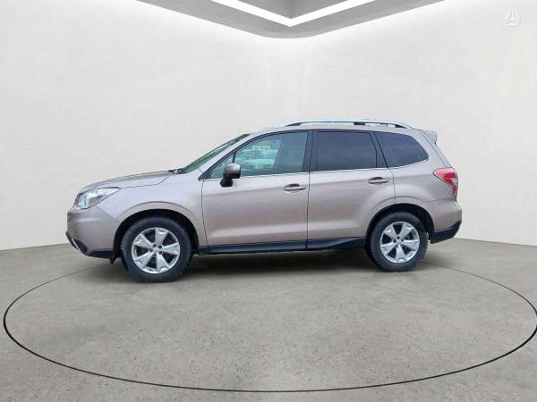Subaru Forester 2015 in Vilnius on AUTOMOTO.COM.LV Brown Subaru Forester 2015 in Vilnius, with an engine capacity of 2.00 L and mileage of 176 thousand km for 8890 €, photo 3 on AUTOMOTO.COM.LV