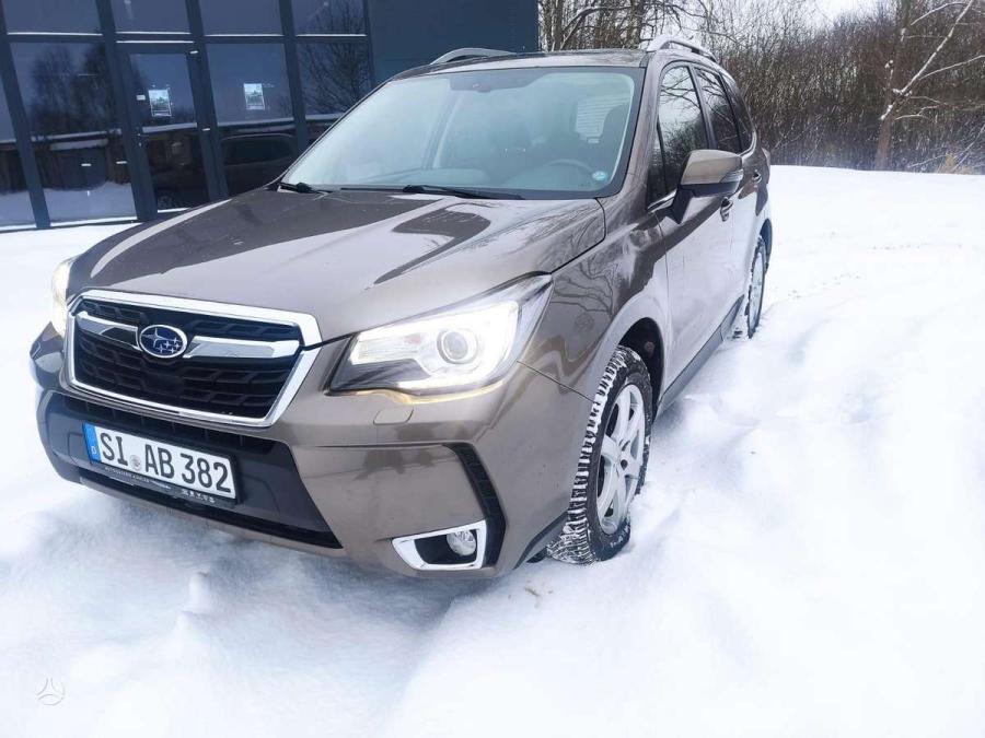 Brown Subaru Forester 2016 in Utena, with an engine capacity of 2.00 L and mileage of 144 thousand km for 9300 €, photo 2 on AUTOMOTO.COM.LV