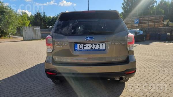 Brown Subaru Forester 2016 in Riga, with an engine capacity of 2.00 L and mileage of 143 thousand km for 12600 €, photo 4 on AUTOMOTO.COM.LV