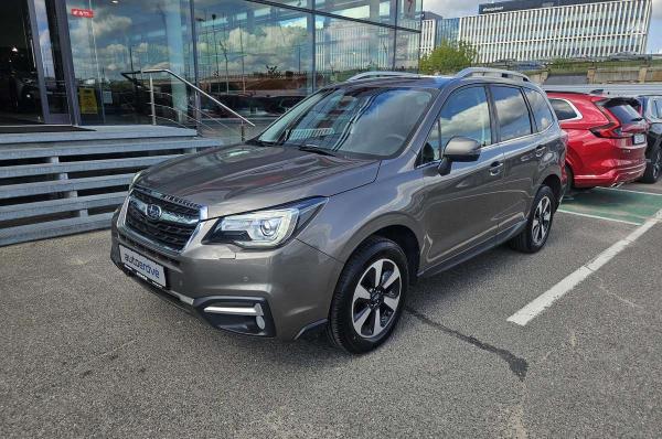 Brown Subaru Forester 2016 in Vilnius, with an engine capacity of 2.00 L and mileage of 177 thousand km for 15790 €, photo 1 on AUTOMOTO.COM.LV