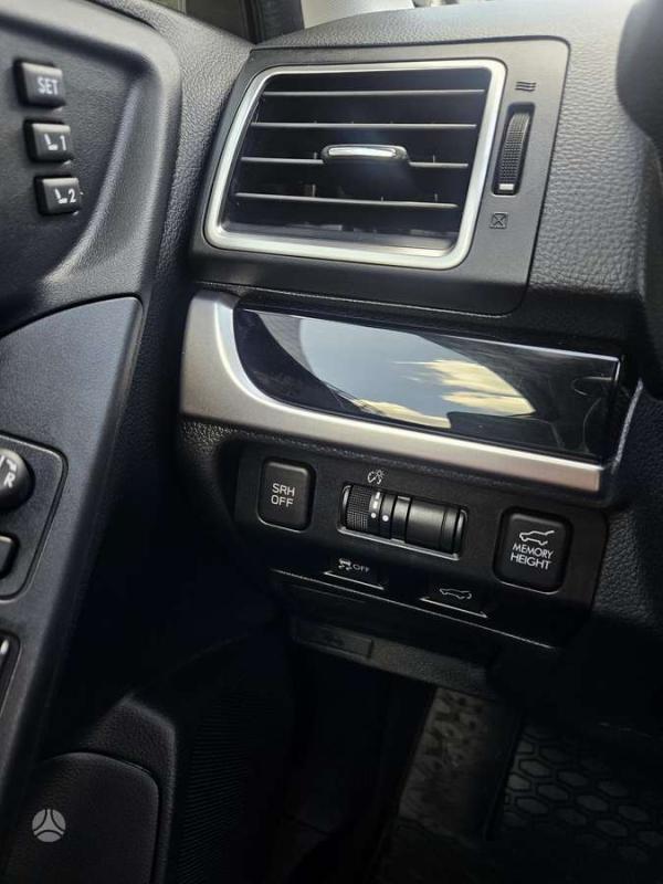 Brown Subaru Forester 2016 in Vilnius, with an engine capacity of 2.00 L and mileage of 177 thousand km for 15790 €, photo 10 on AUTOMOTO.COM.LV