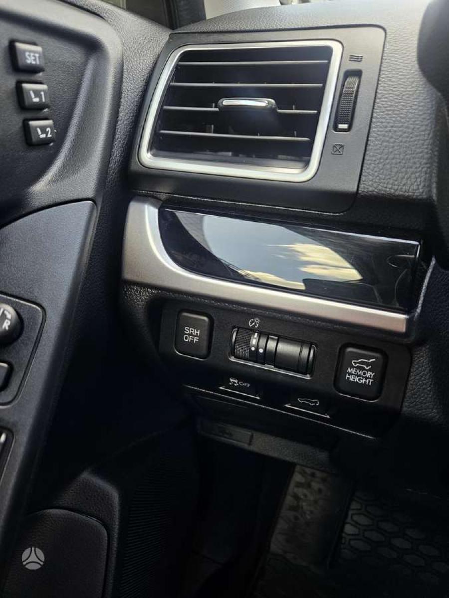 Brown Subaru Forester 2016 in Vilnius, with an engine capacity of 2.00 L and mileage of 177 thousand km for 15790 €, photo 10 on AUTOMOTO.COM.LV