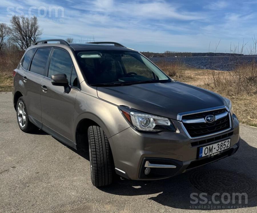 Brown Subaru Forester 2017 in Riga, with an engine capacity of 2.50 L and mileage of 145 thousand km for 13400 €, photo 1 on AUTOMOTO.COM.LV