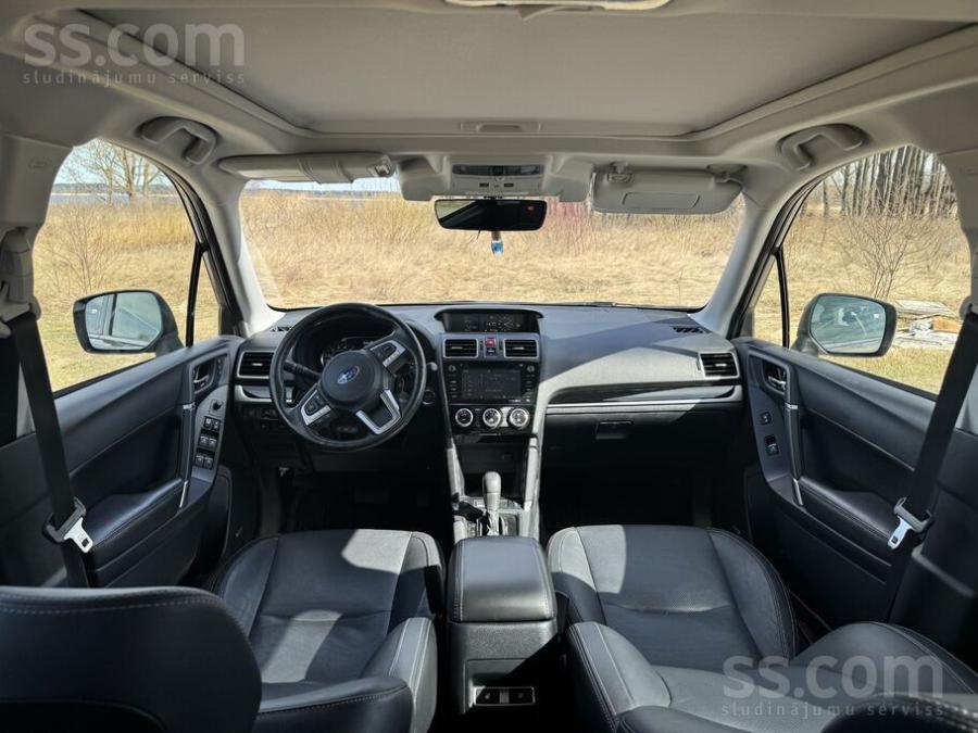 Brown Subaru Forester 2017 in Riga, with an engine capacity of 2.50 L and mileage of 145 thousand km for 13400 €, photo 9 on AUTOMOTO.COM.LV