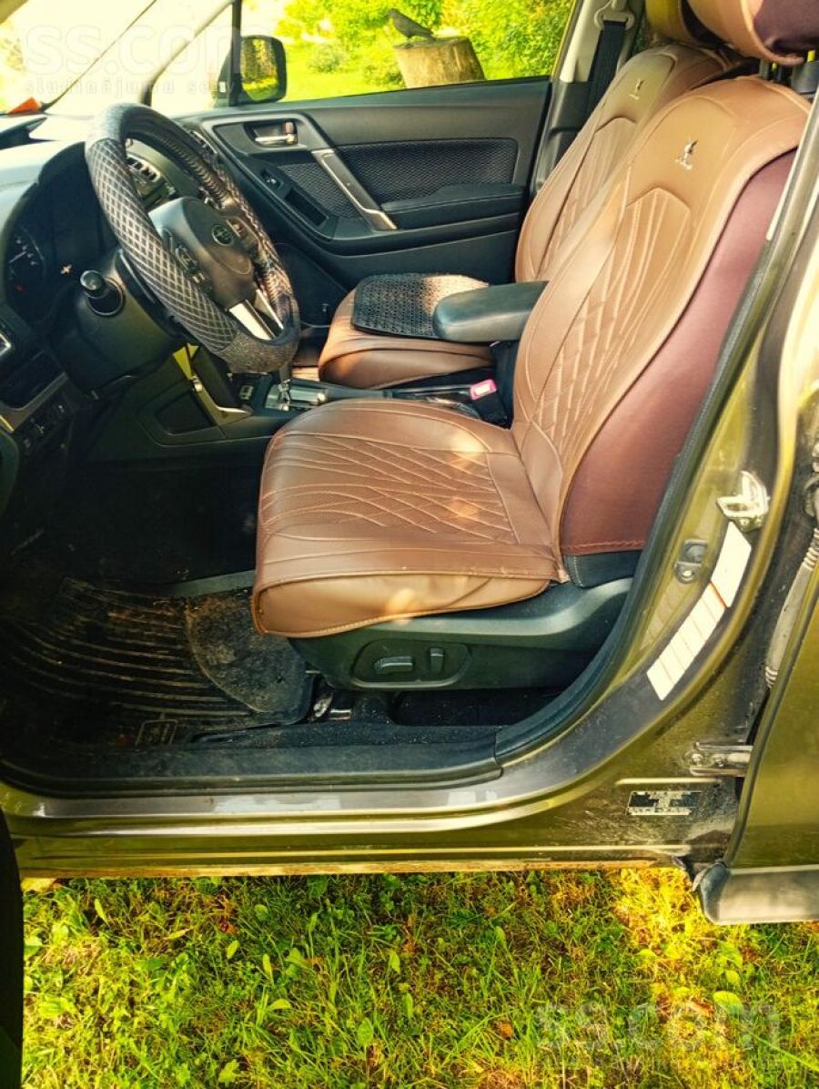 Brown Subaru Forester 2017 in Daugavpils, with an engine capacity of 2.00 L and mileage of 185 thousand km for 12700 €, photo 7 on AUTOMOTO.COM.LV