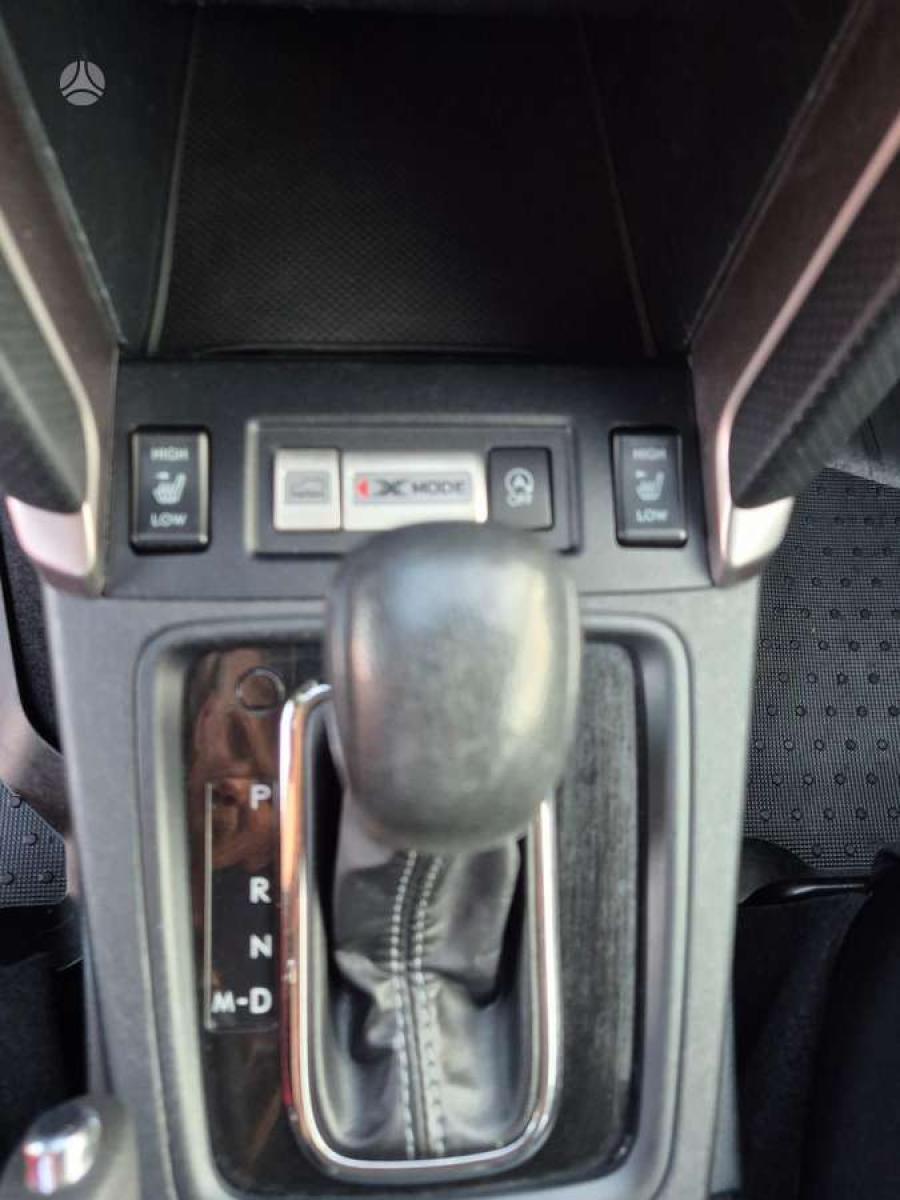 Brown Subaru Forester 2018 in Marijampole, with an engine capacity of 2.00 L and mileage of 215 thousand km for 10800 €, photo 26 on AUTOMOTO.COM.LV