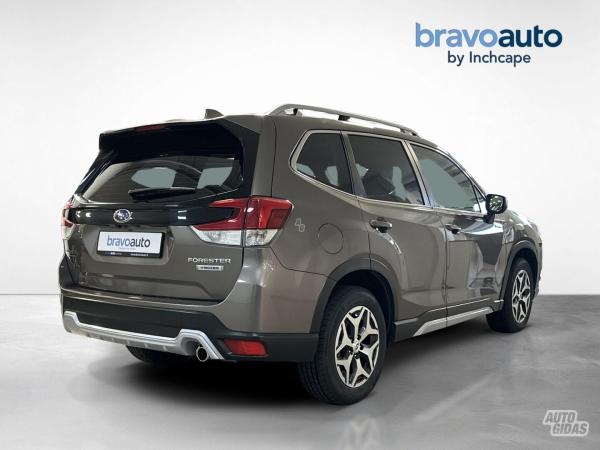 Brown Subaru Forester 2022 in Vilnius, with an engine capacity of 2.00 L and mileage of 114 thousand km for 23500 €, photo 6 on AUTOMOTO.COM.LV