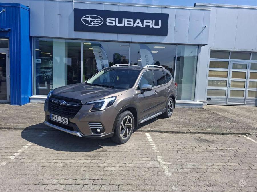 Brown Subaru Forester 2023 in Klaipeda, with an engine capacity of 2.00 L and mileage of 29 thousand km for 30400 €, photo 1 on AUTOMOTO.COM.LV