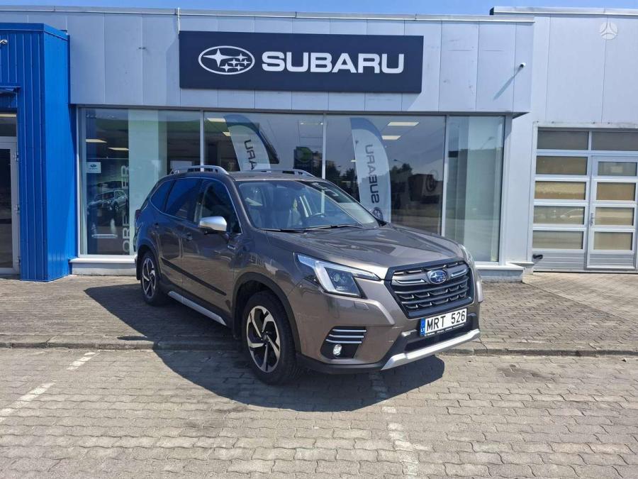 Brown Subaru Forester 2023 in Klaipeda, with an engine capacity of 2.00 L and mileage of 29 thousand km for 30400 €, photo 3 on AUTOMOTO.COM.LV