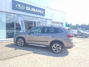 Brown Subaru Forester 2023 in Klaipeda, with an engine capacity of 2.00 L and mileage of 29 thousand km for 30400 €, photo 8 on AUTOMOTO.COM.LV