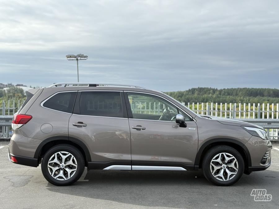 Brūns Subaru Forester 2023 Viļņa, ar dzinēja tilpumu 2.00 L un nobraukumu 193 tūkst. km par 19999 €, foto 37 vietnē AUTOMOTO.COM.LV