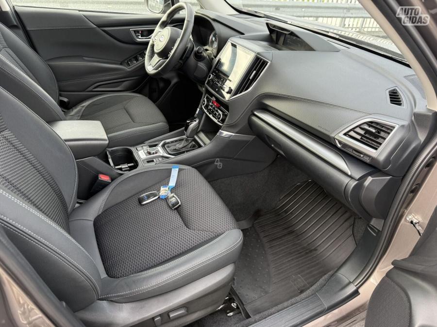 Brūns Subaru Forester 2023 Viļņa, ar dzinēja tilpumu 2.00 L un nobraukumu 193 tūkst. km par 19999 €, foto 39 vietnē AUTOMOTO.COM.LV